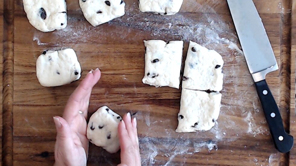 Traditional English Scones - Green Thumb Foodie